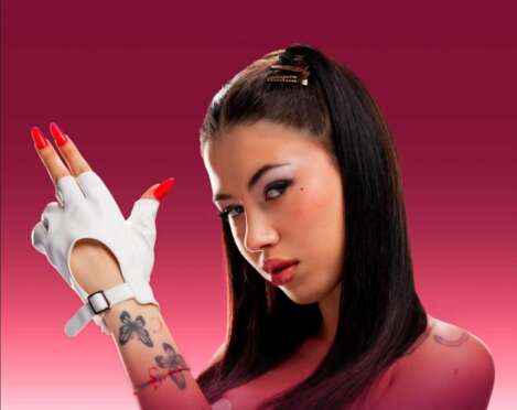 Anna Pepe non si ferma, la cantante conquista i Palasport con il "Vera ...