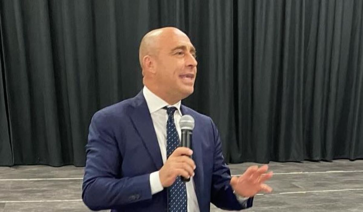 Taranto, il sindaco Bitetti scrive e Piantedosi: «Più forze dell'ordine»